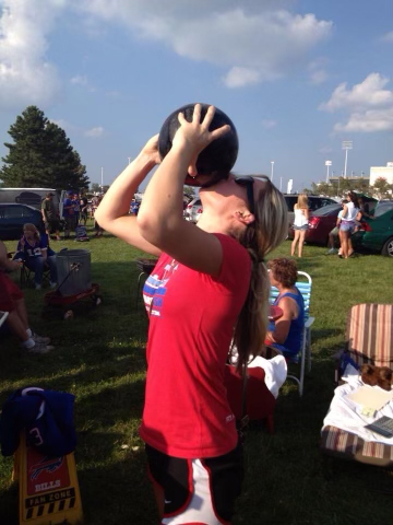 Pinto Ron, Buffalo Bills superfan, hosts the best tailgate ever