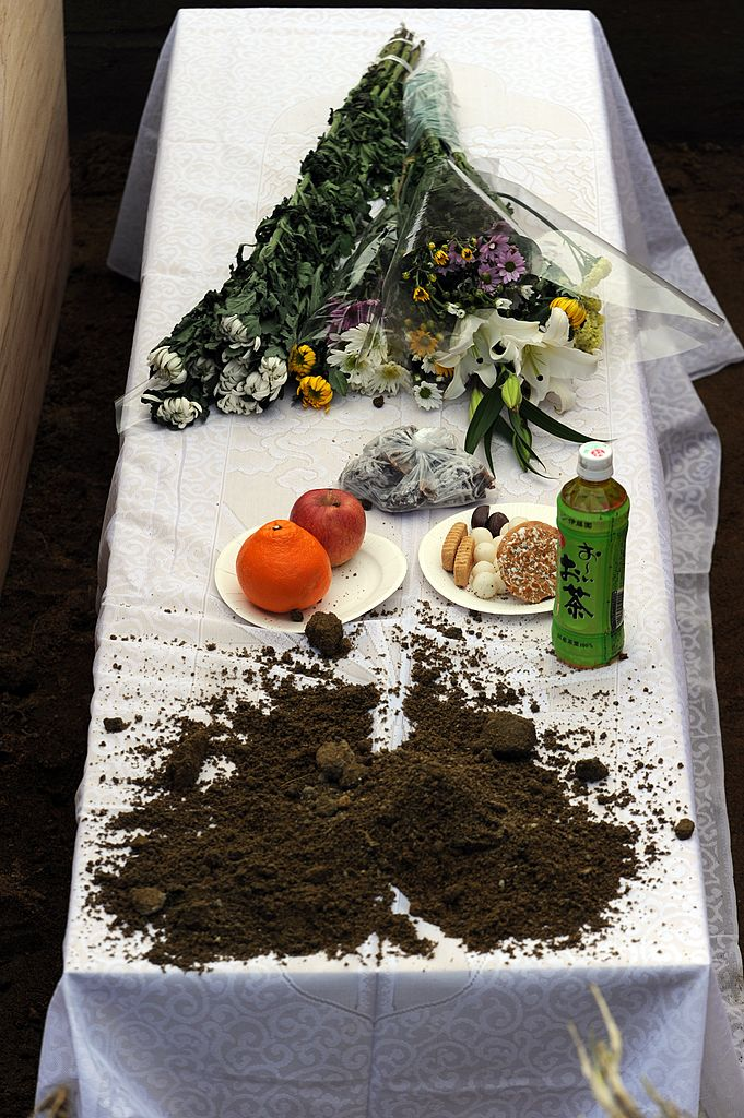 Explore The Curious (And Sometimes Creepy) Traditions Of Funeral Foods