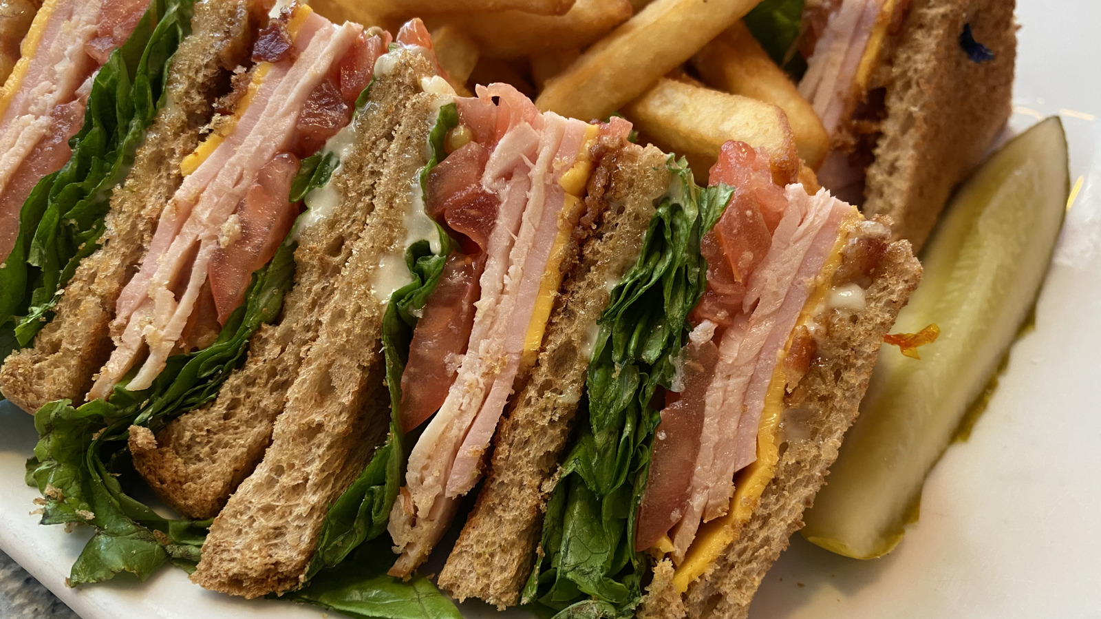 The Best Chain Restaurant Club Sandwiches