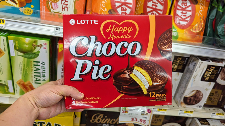 14 Tasty Korean Snacks To Try Today - The Takeout