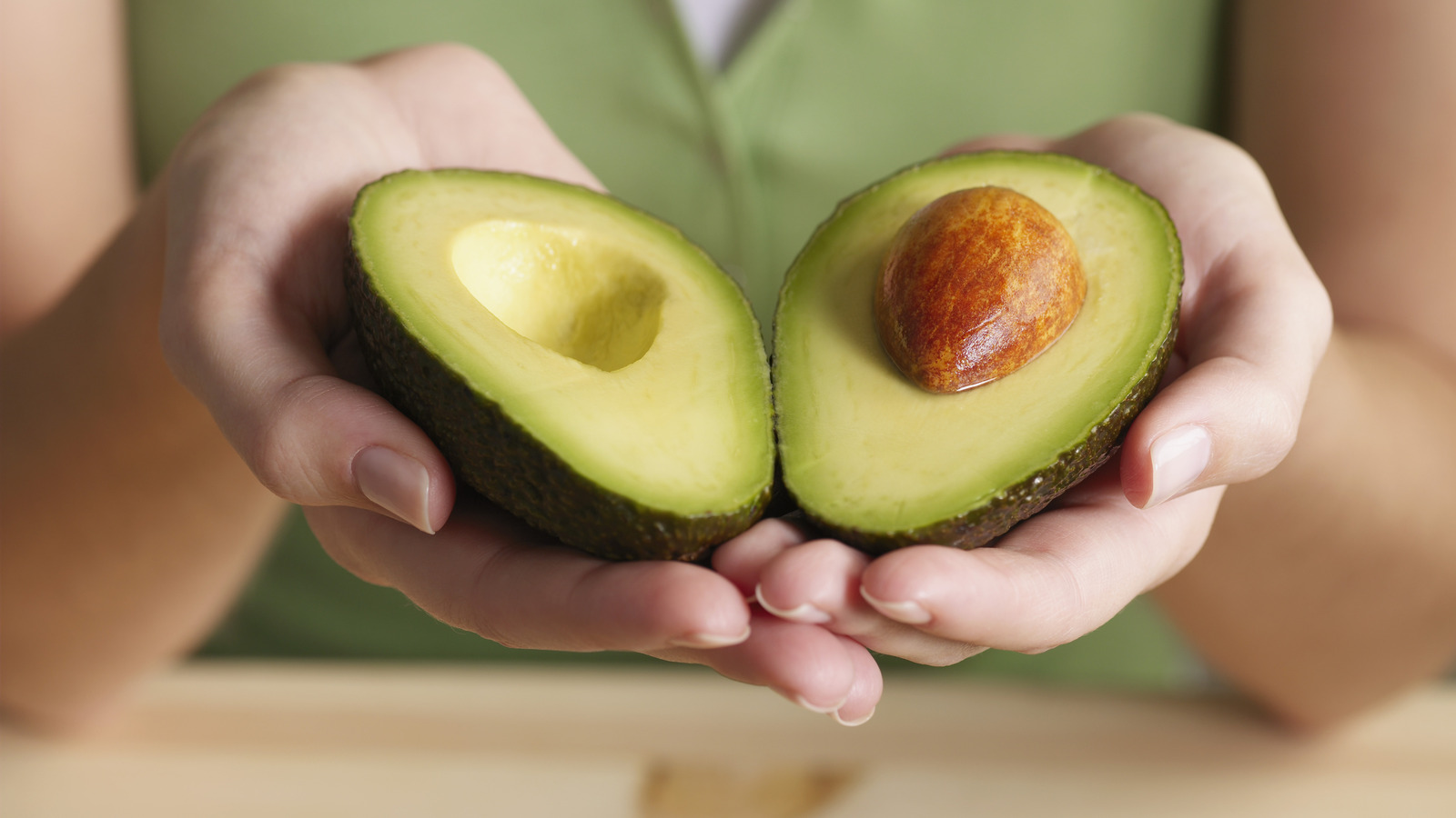 What Are The Best Ways To Ripen An Avocado Fast?