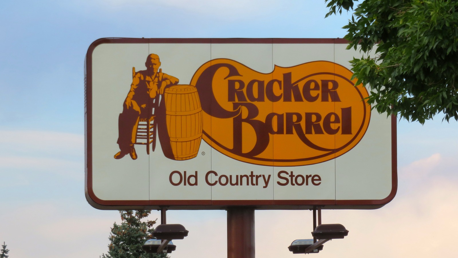 Discontinued Cracker Barrel Menu Items That Disappeared