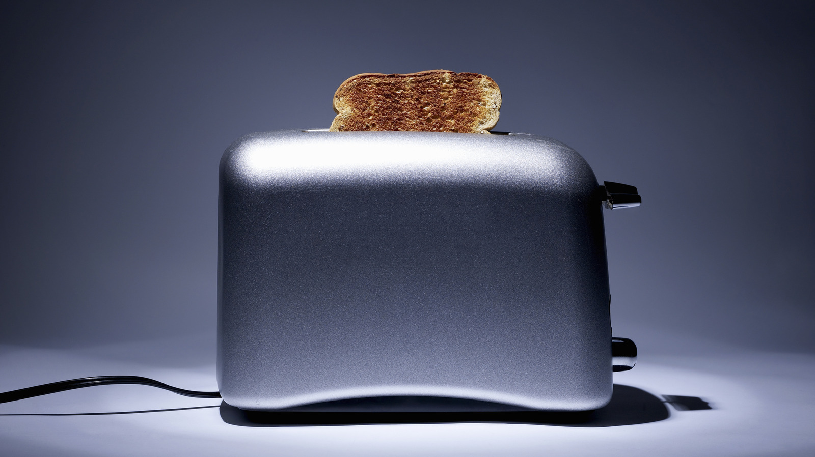 Why You Should Never Do This To Your Toaster