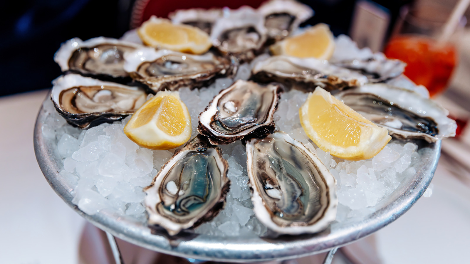 How To Correctly Shuck And Eat Oysters Like A Pro