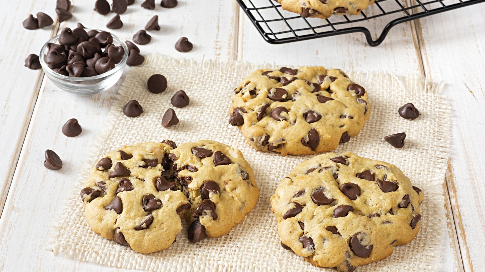 Is There A Difference Between Chocolate Chips And Morsels?