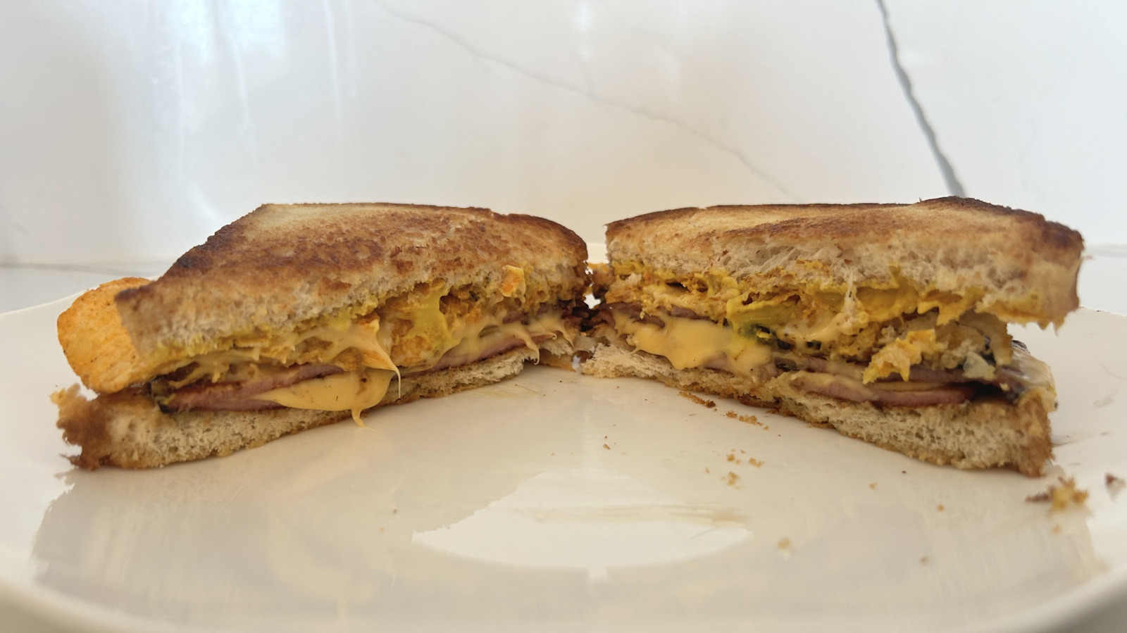 Review: Snoop Dogg's OG Fried Bologna Sandwich Is A Bona Fide Original