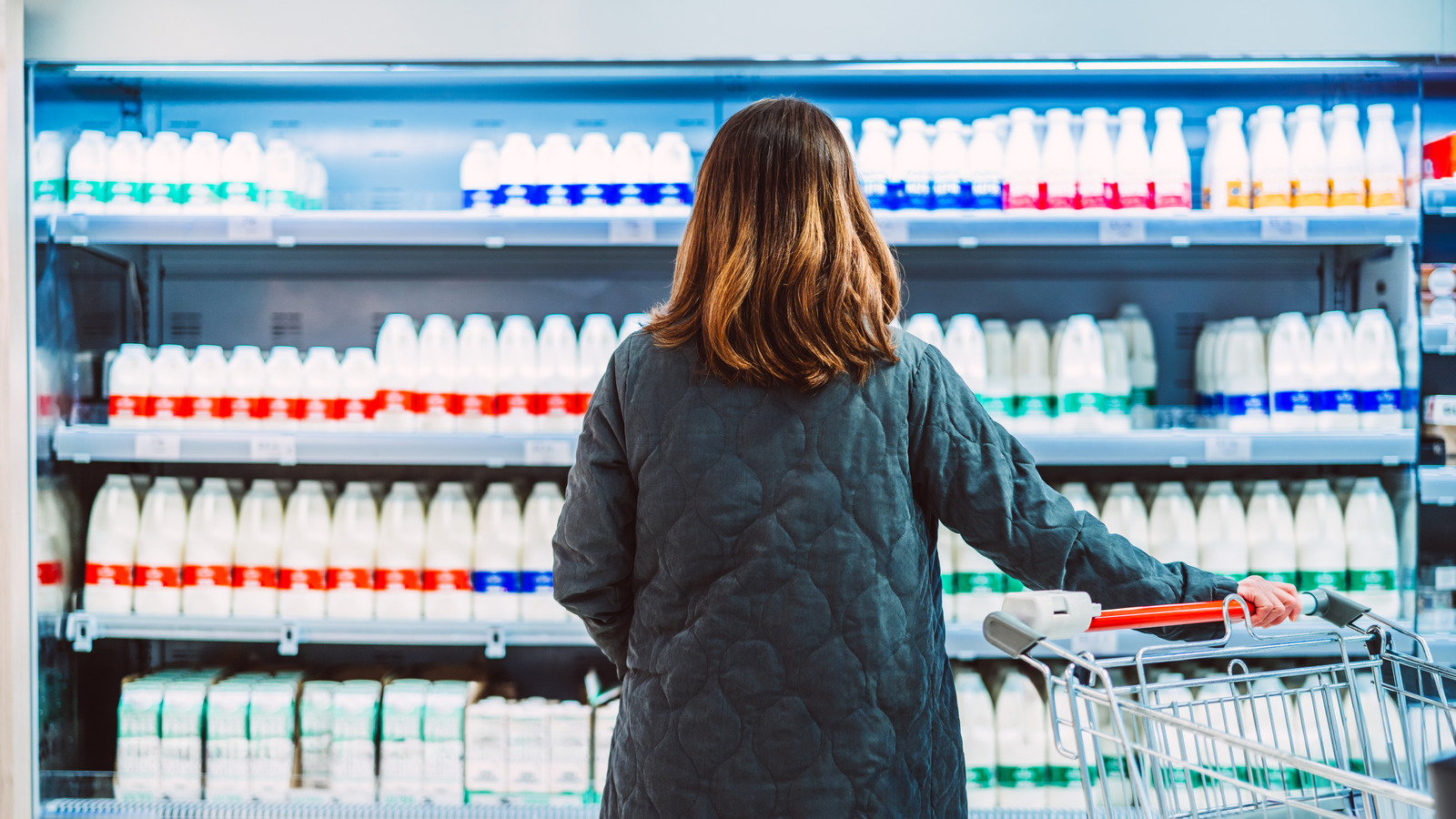 Shady Things Grocery Stores Do To Get You To Spend More Money, According To Marketing Experts