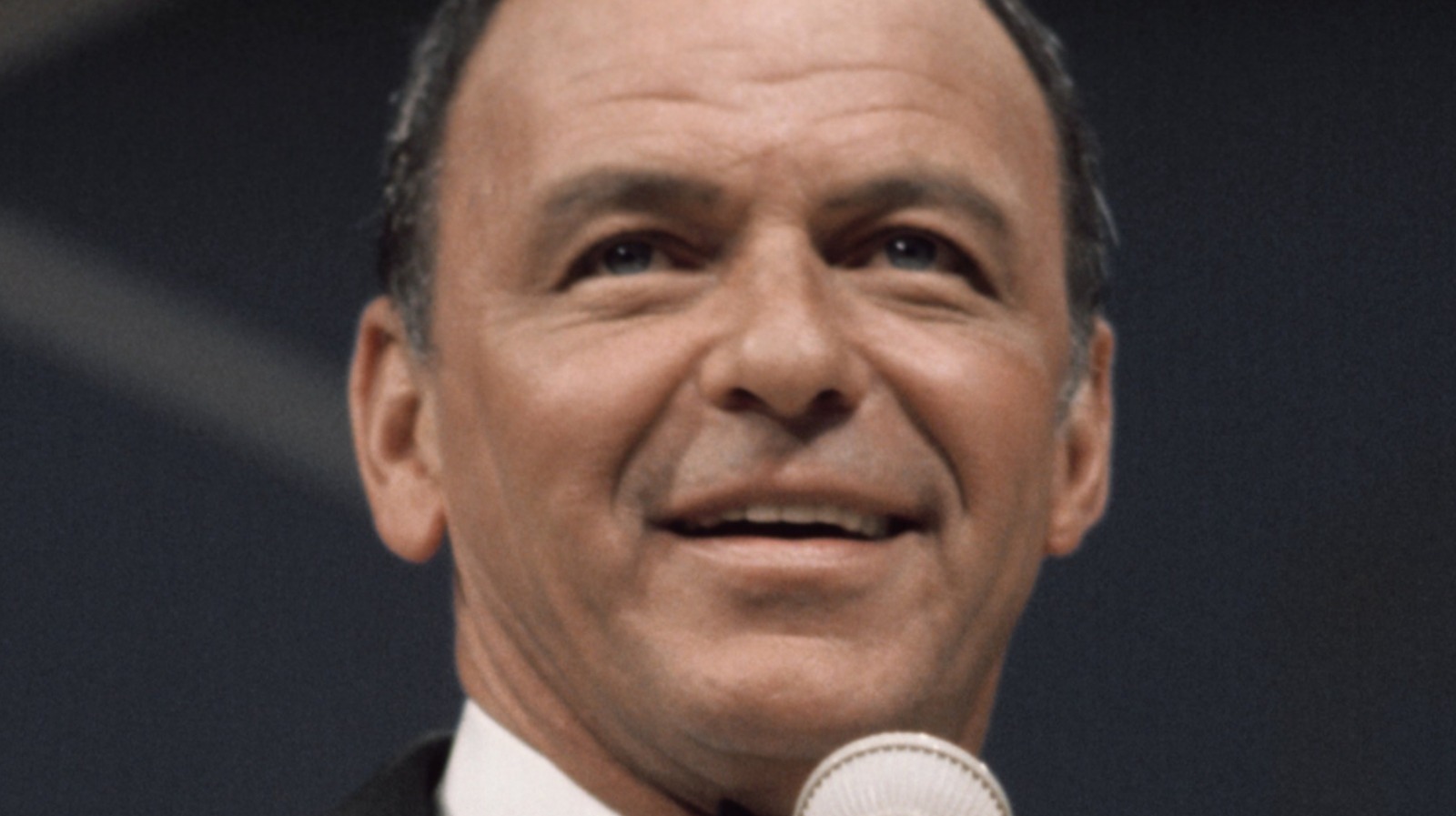 The Large Amount Of Booze Frank Sinatra Often Requested For His ...