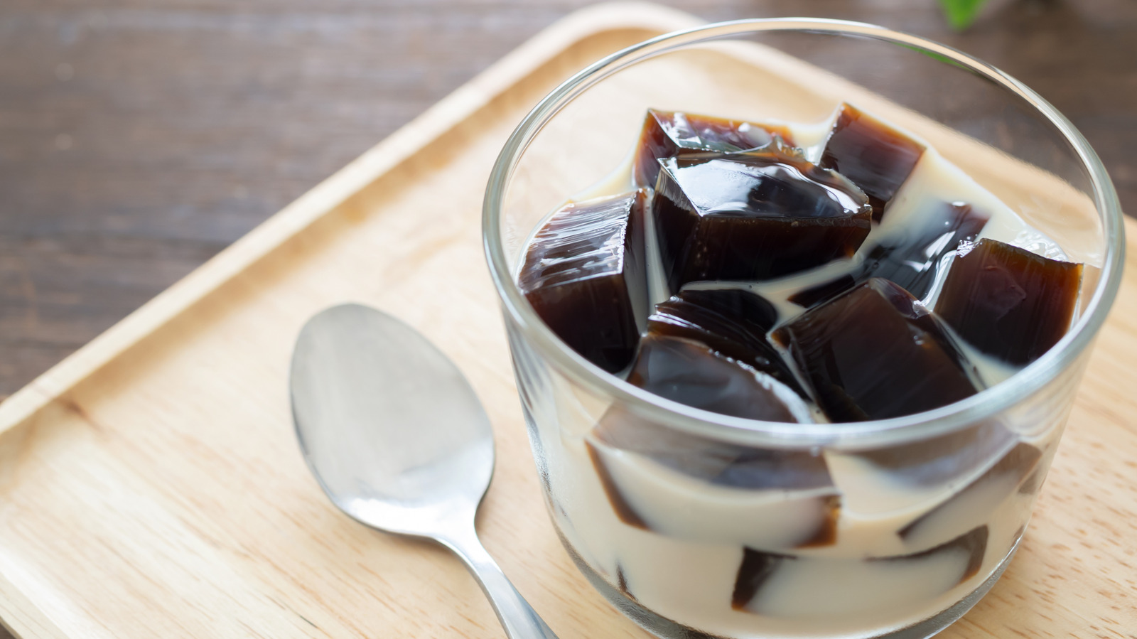 The Refreshing Japanese Jelly Dessert That Coffee Lovers Need