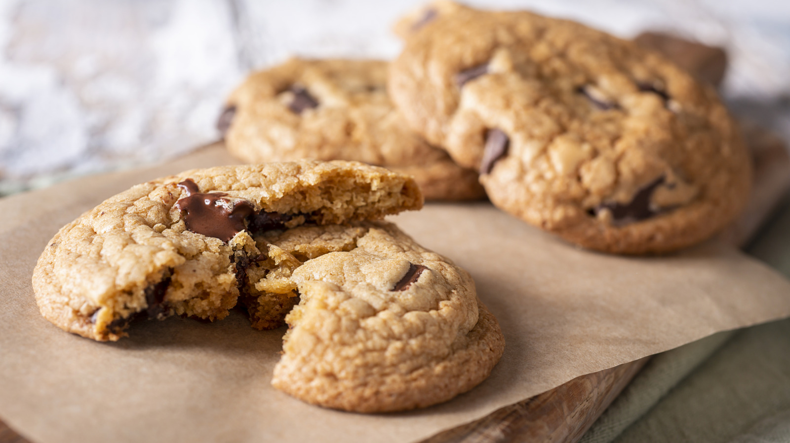 The Sugar Cube Secret That Will Keep Your Cookies Soft And Fresh