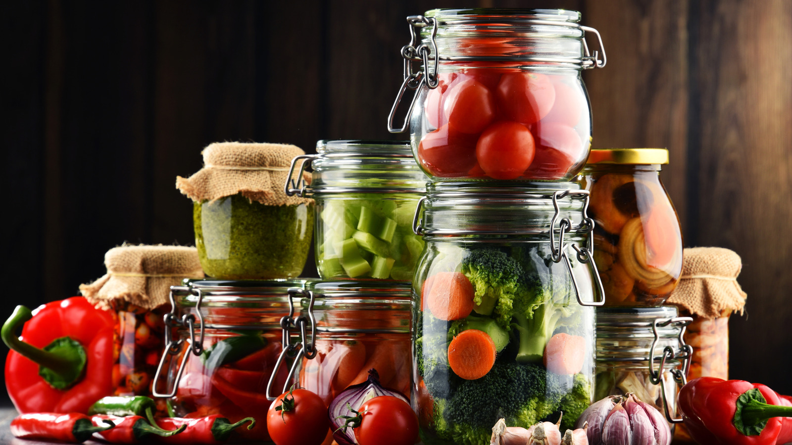 The Vintage Jars You Should Never Leave Behind At The Thrift Store