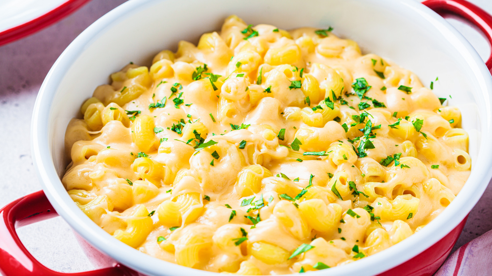 Use Mac And Cheese As Inspiration For Your Next Baked Potato Dinner