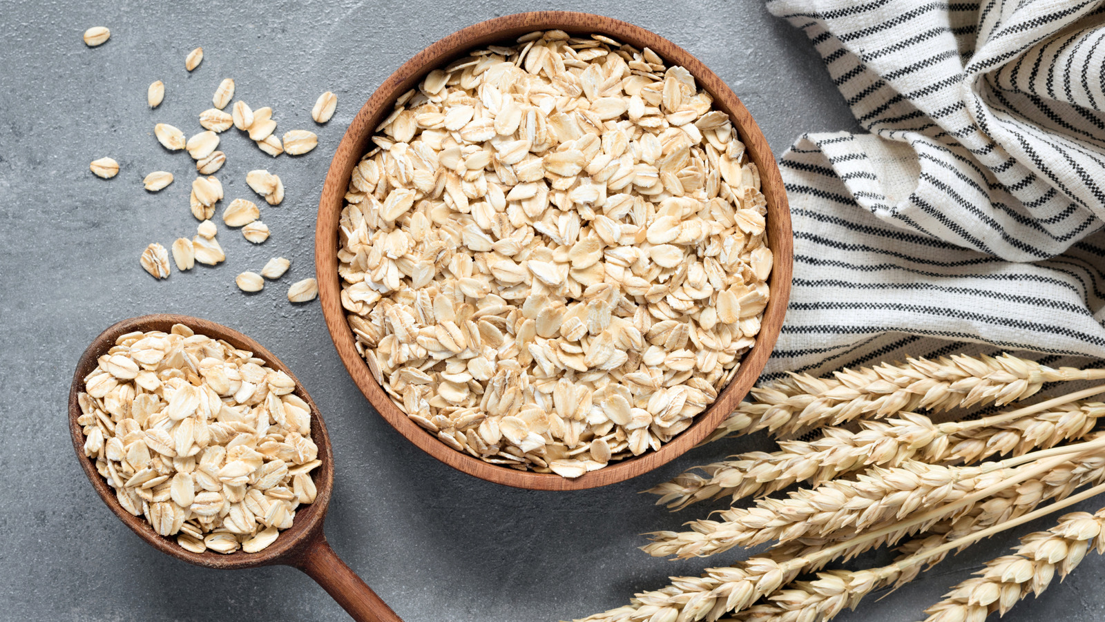 The Main Difference Between Oatmeal And Porridge
