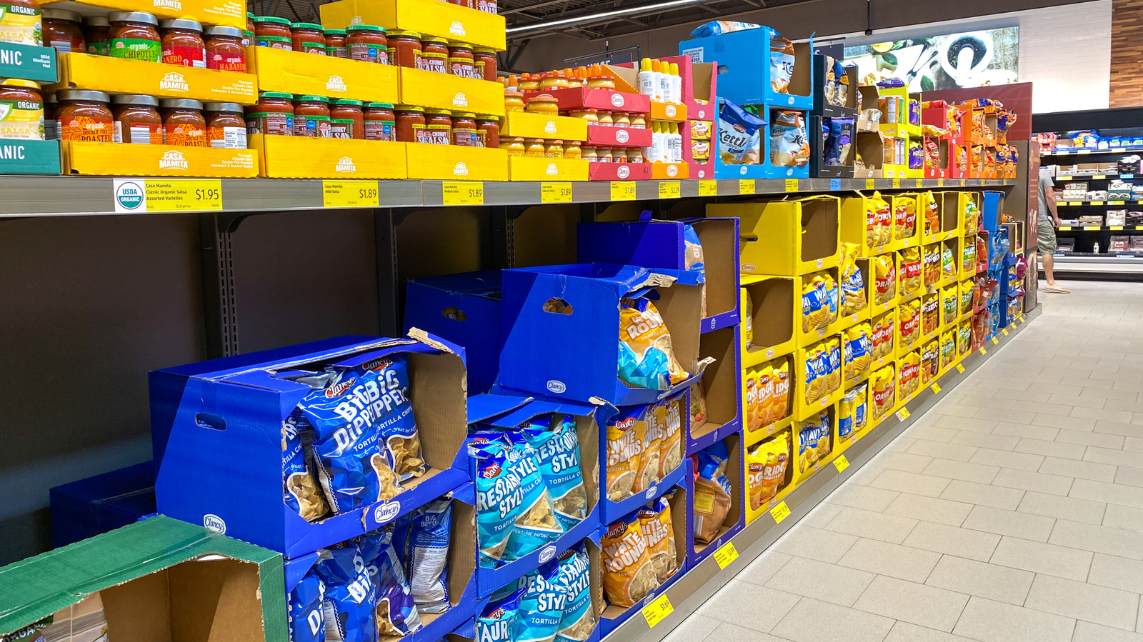 Why Aldi's Aisles Are Filled With Shipping Boxes